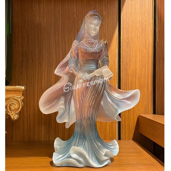 Disney | Accents | Disney Showcase The Haunted Mansion Bride Constance ...